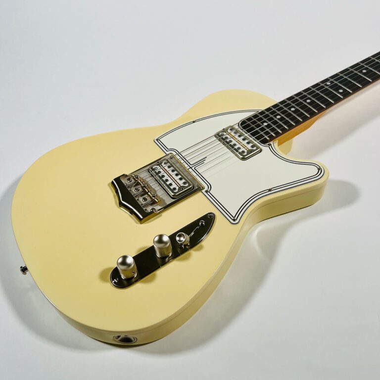Vintage White B-Classic One | Belltone Guitars